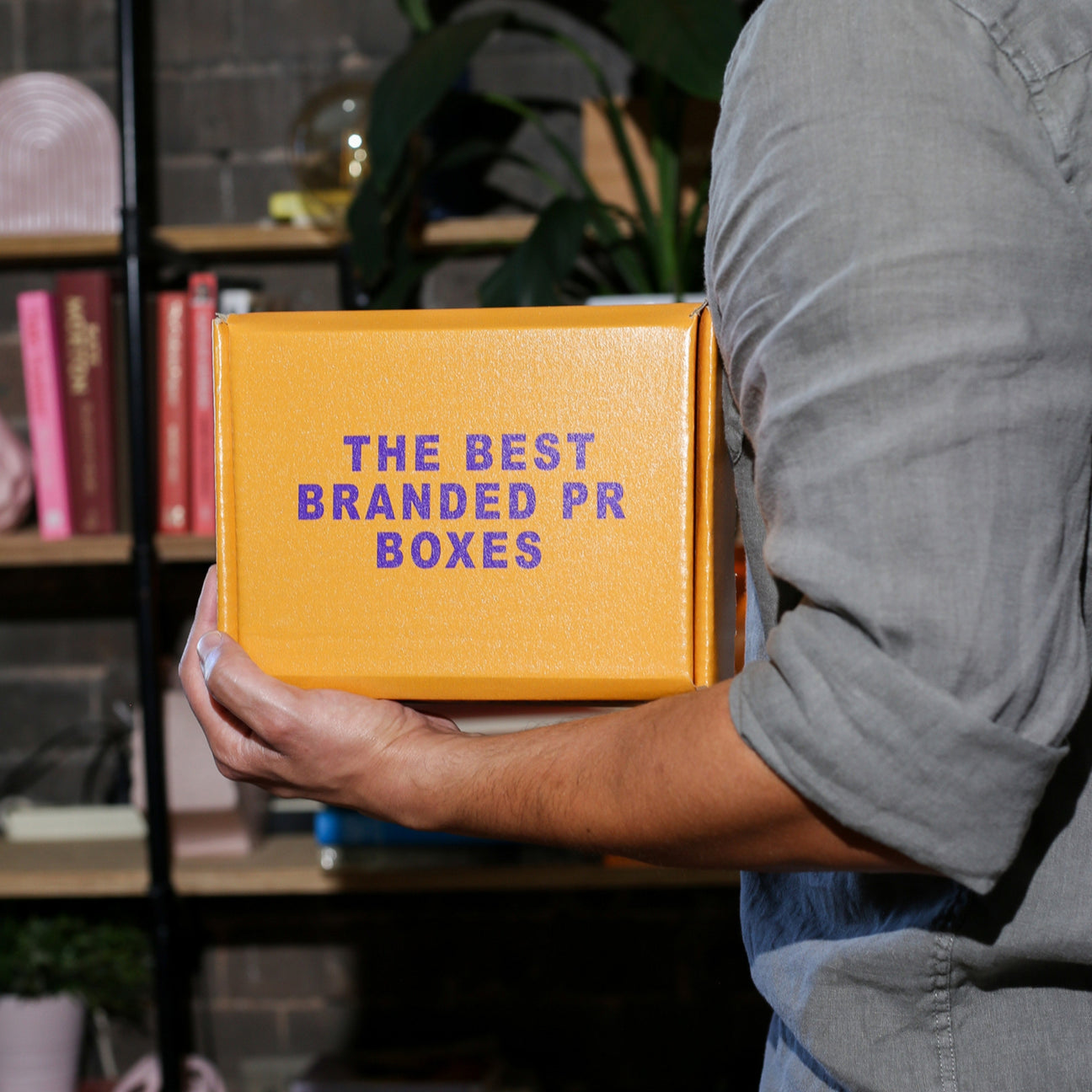 Full Colour Custom Shipping Boxes – Hero Packaging